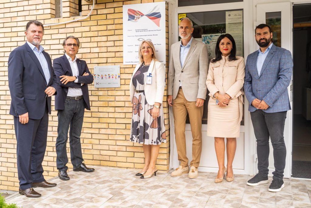 MK Group and AIK Banka Donate EUR 25,000 to the “Veselo Detinjstvo ...